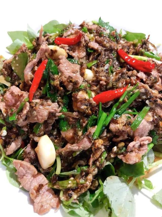 Cambodian Beef Fried Ants (Egg) - iNEWS