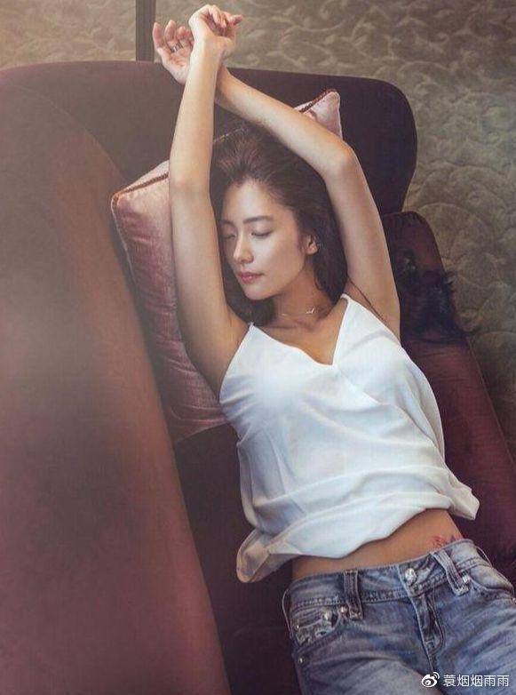 The same is the goddess of fitness, Wen Shilin and Li Chengmin, who has ...