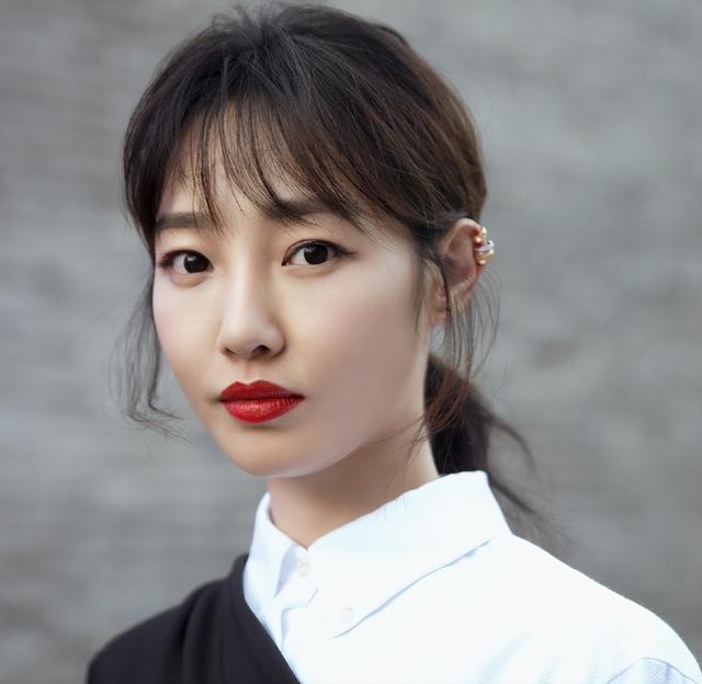 Eight years later, looking at the story of Bai Baihe and Chen Yufan again, I really feel sad for ...