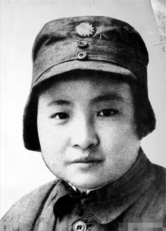 Heroine Shi Qi: After being arrested, she was tortured by the enemy ...