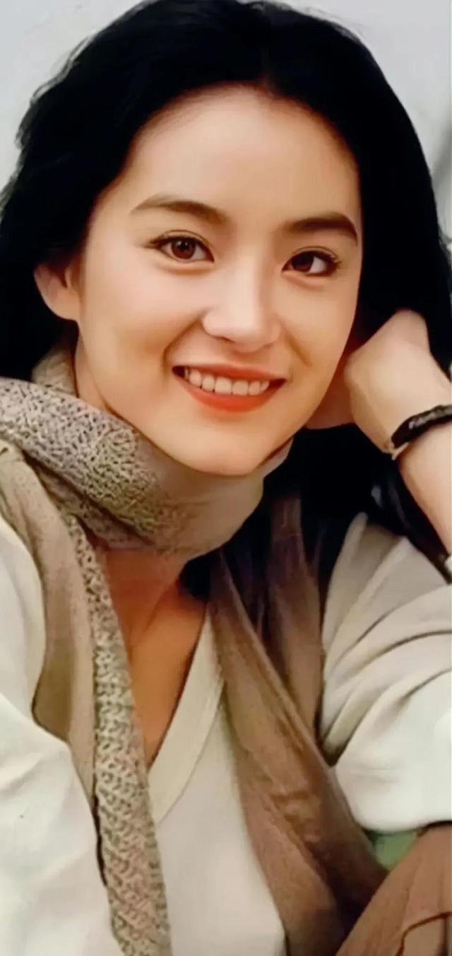 Brigitte Lin: A real natural beauty, sweet, beautiful and charming - iNEWS