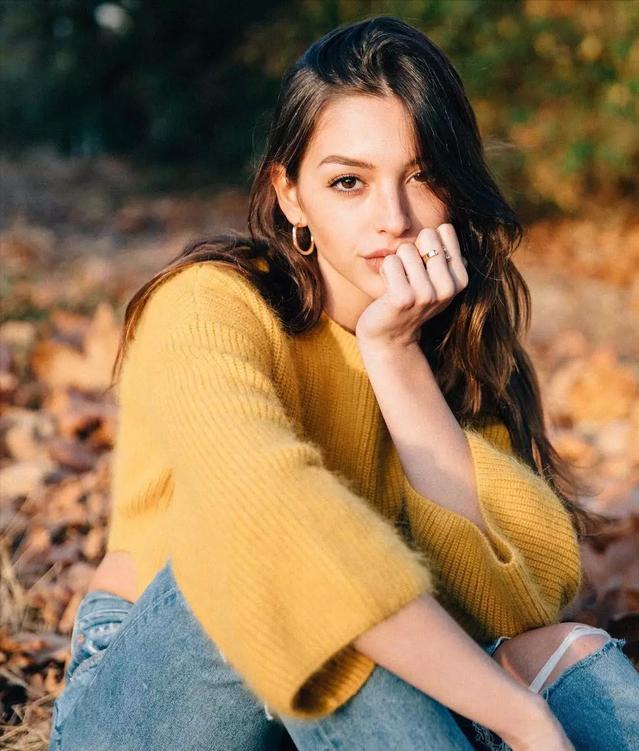 The 23-year-old girl was excluded because she was too beautiful, and ...