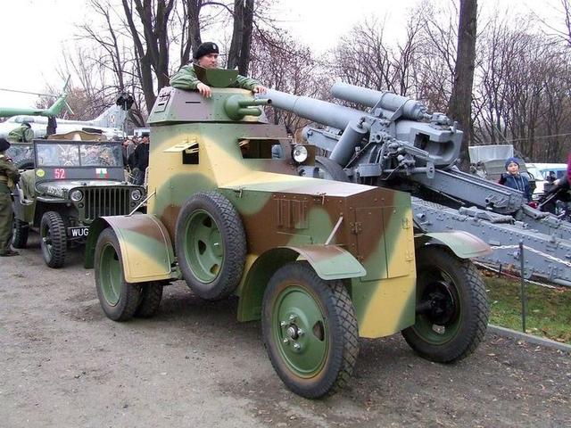 Pingduzhenlu: Polish armored vehicles in World War II - iNEWS