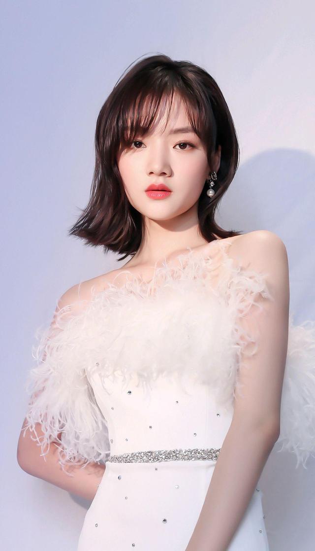 Mingyang Entertainment—Beauty Star—Ren Min - iNEWS