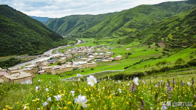 Departing from Chengdu, West Sichuan Aba 3-Day Escape from the City ...