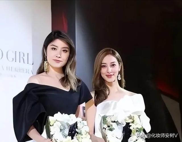 When 51-year-old Chen Huilin and 19-year-old Chen Kailin were in the ...