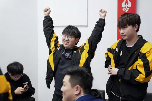 Wolves are getting better and better now, and they have become the ...