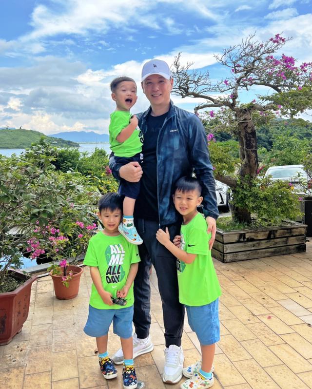 Myolie Wu's husband is raising three children alone, and the three ...