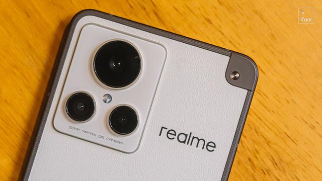 Realme GT2 Master Explorer Edition Experience: Don't be a hexagonal ...