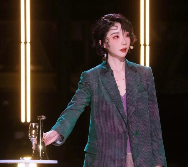 Sister Lang 3 Liu Lian, what made her explode overnight? - iNEWS