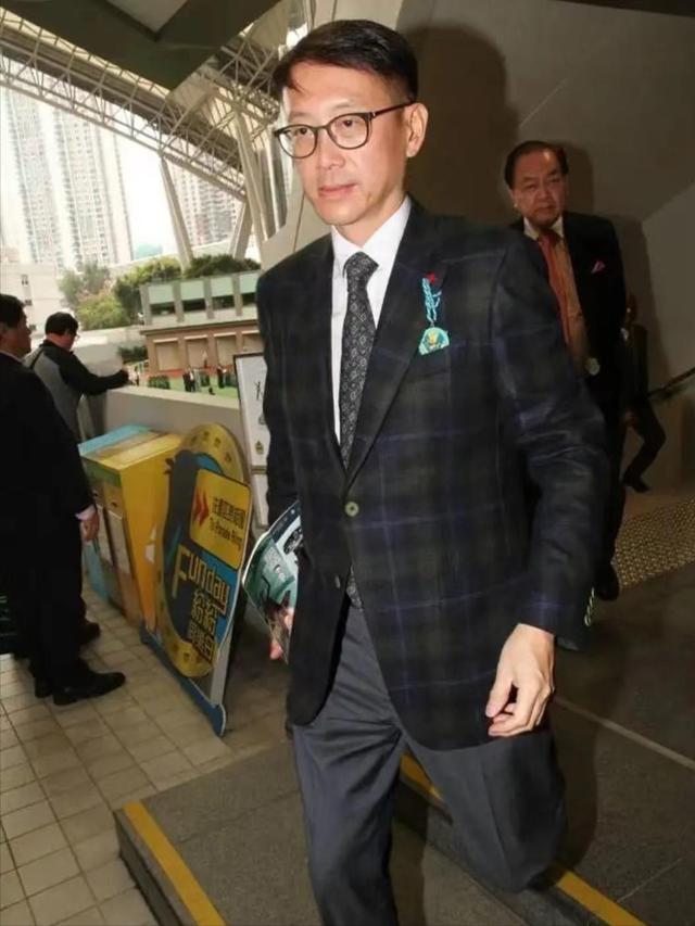 Liu Jialing arrives at Li Jiaxin, the rich second-generation Xu Jinheng ...