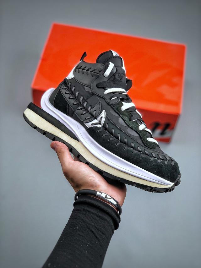 Deformation platform casual jogging shoes - iNEWS