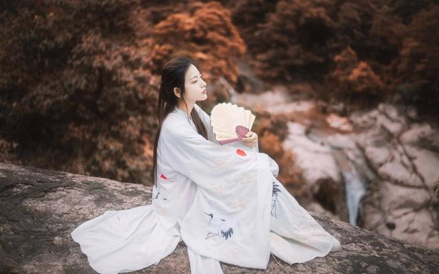 Chen Jinning, Li Liangsheng, Chen Jingting, and Chen Jingting read the full text of "The ...