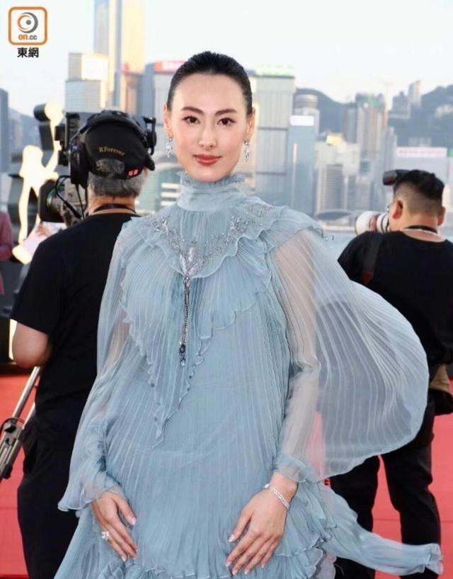 34-year-old Liang Luoshi: Having three sons and enjoying a 1.5 billion ...