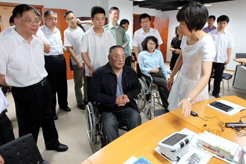 Deng Xiaoping's eldest son, Deng Pufang, was forced to jump off a ...