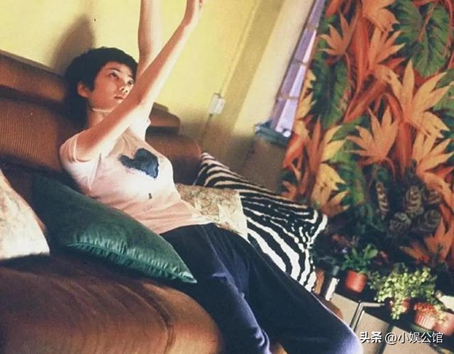 Wang Jiawei's "Chongqing Forest" Faye Wong stills beautiful picture, the leather is unique and ...