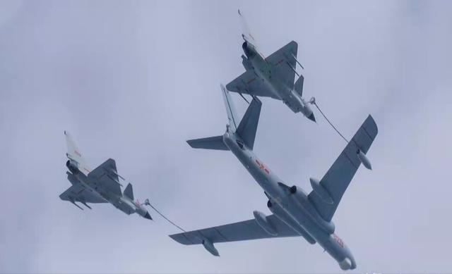 The H-6DU tanker appeared again, and its performance was at the bottom ...