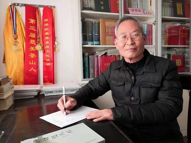 Wenzhou Mr. Chen Wenlin sings 20 songs - iNEWS