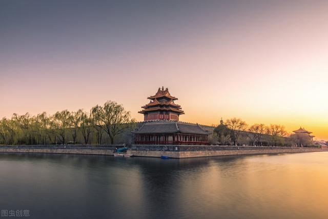 Interpretation of the first nine lines of the Gua Gua in "Book of ...