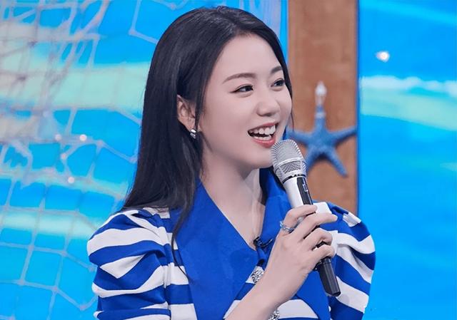 Xu Song Feitian Award Ceremony as the host of Feng Xi's assistant, 22 ...