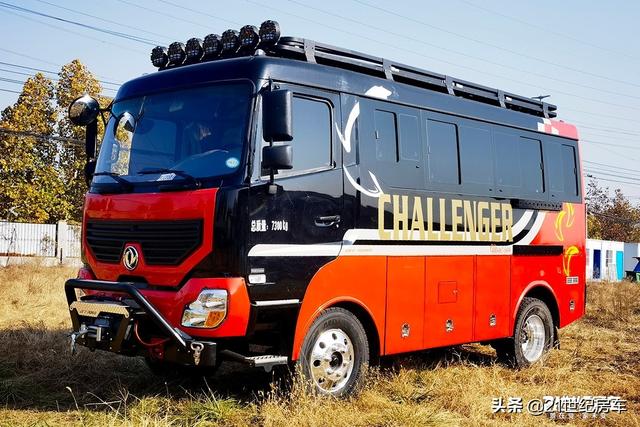 Dongfeng's first off-road type A motorhome!4-seater 4-wheel drive 4.1T ...