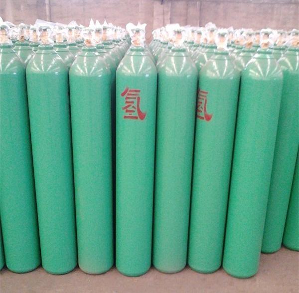 The role of noble noble gases in neon tubes - iNEWS