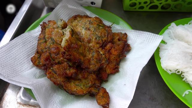 High energy ahead, Vietnamese sandworm pancakes, intensive phobias, and ...