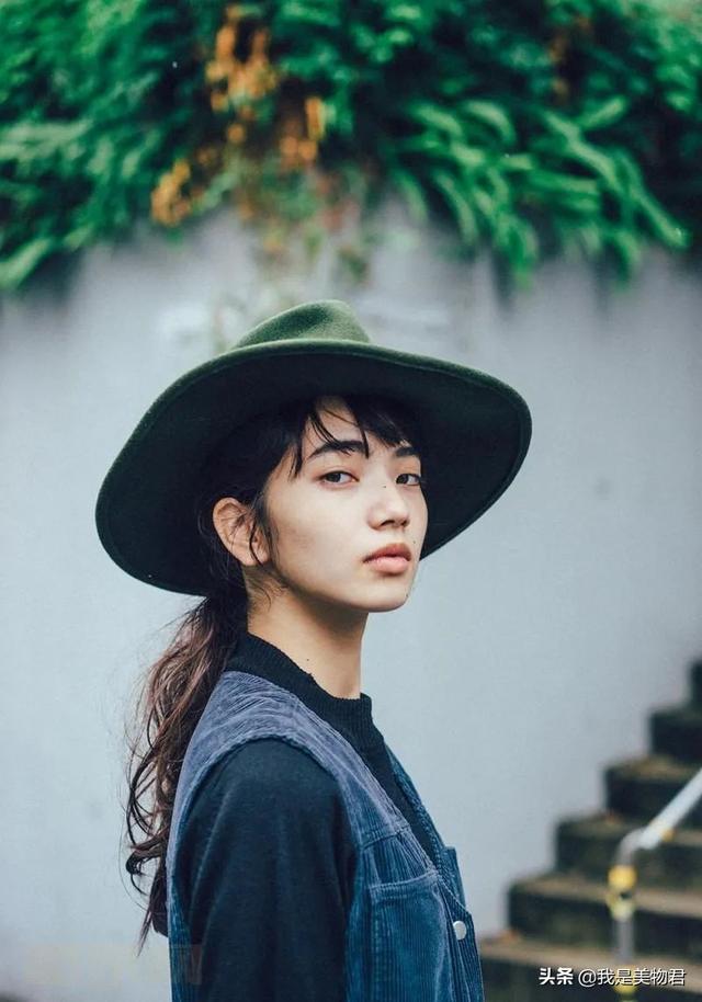 The "world-weariness" that social animals have every day, why is it so ...