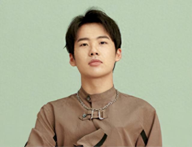 Guo Qilin rushed to the arms of his mother, and now there is no one to ...