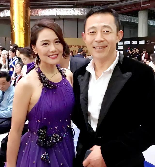Hou Yong's three marriages were all young and beautiful. Netizens: His ...