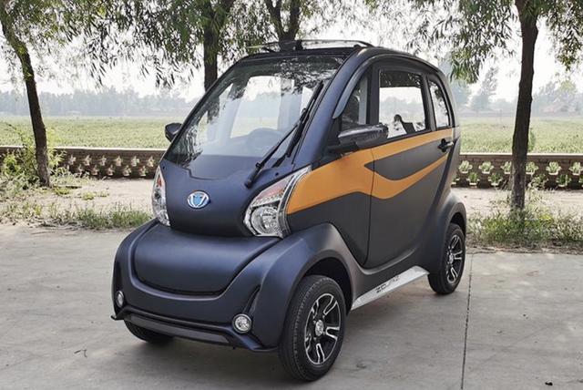 2 new four-wheeled electric vehicles, equipped with 3000W variable ...