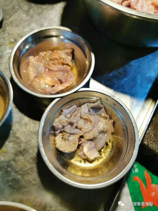 Chaoshan "Dark Cuisine", a large bowl of fish offal, the one who loves ...