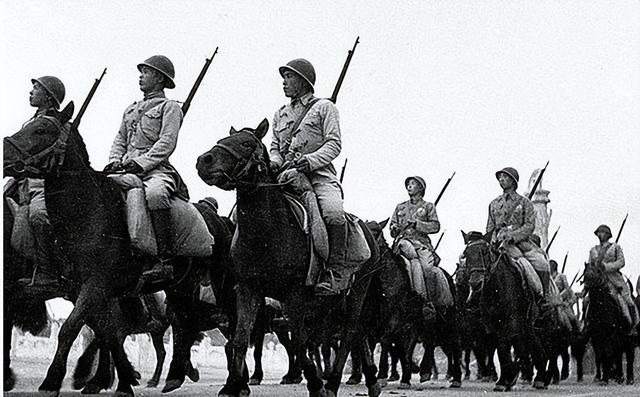 A group photo of the chiefs of the South Manchuria Military Region, Han ...