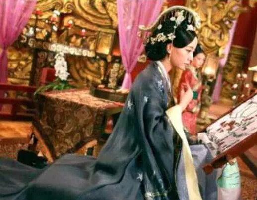 The article "Warring States Policy: Touching the Dragon Says Empress ...