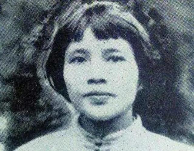 Xiang Jingyu: Pioneer of the Chinese Women's Movement, Martyrdom at the age of 33 - iNEWS