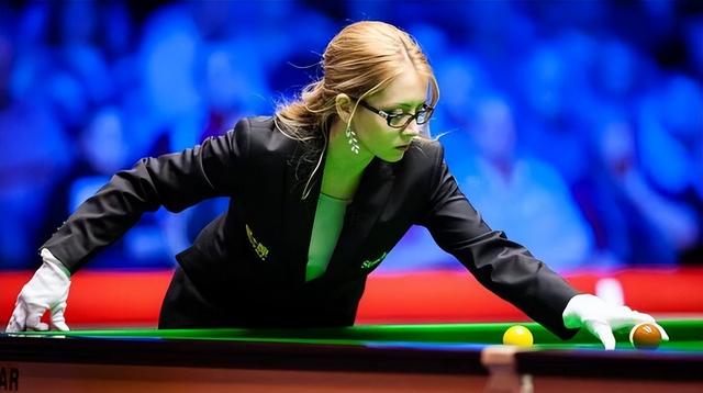 Snooker highlights: Daisy Sfara Pozlova, a beautiful referee from ...