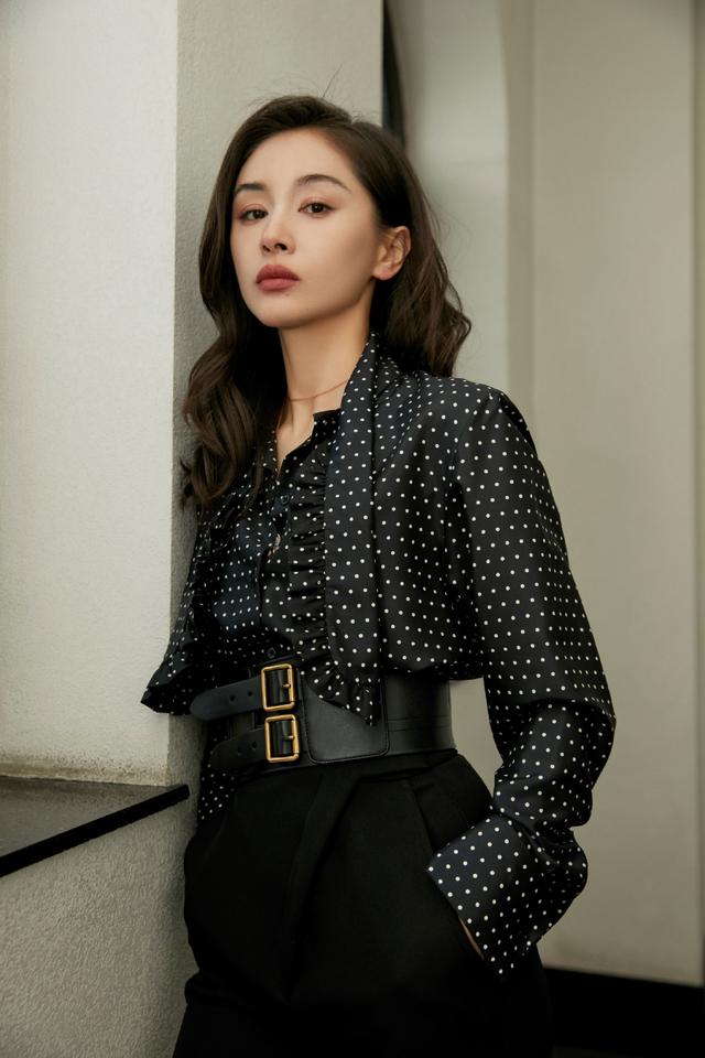 Is Wang Ziwen suitable to play Ye Wenjie in "Three-Body Problem"?cause ...