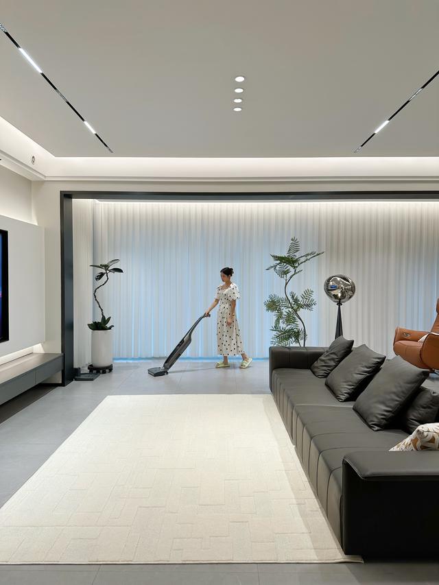 Gray whale, reshaping ideal life aesthetics - iMedia