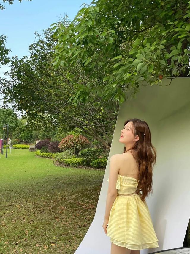 Little Gossip, Wang Xiaofei, Zhang Yuqi, Zhao Lusi, Chen Xiao, Zheng ...