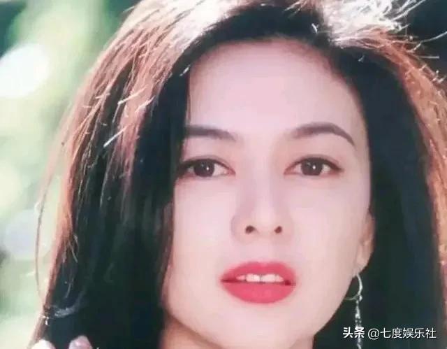 Rosamund Kwan's "golf" incident, Liu Luanxiong finally revealed the truth after 30 years! - iNEWS