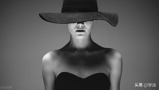 "Qilixiang"—Is Xi Murong a literary "hypocrite"? - iNEWS