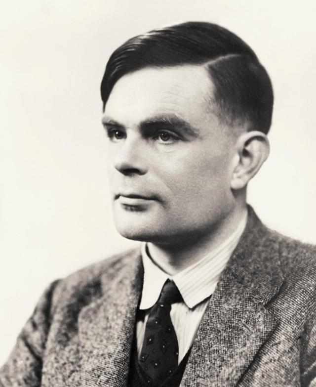 The Forgotten Hero: The Legendary Life and Fate of Alan Turing! - iNEWS