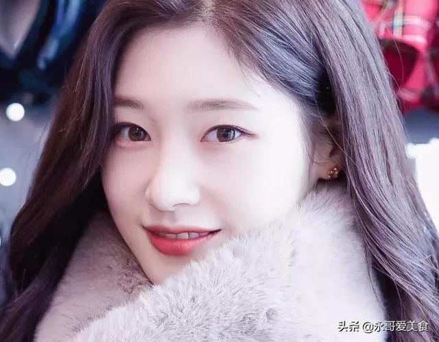 Zheng Caiyan, Korean super beautiful singer, fresh and beautiful, super ...