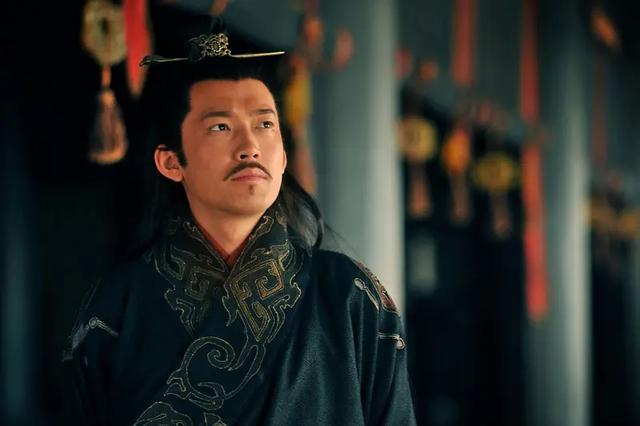 Sun Quan defeated Cao Cao, Guan Yu and Liu Bei in Yiling, Jingzhou, Chibi, but his military and ...