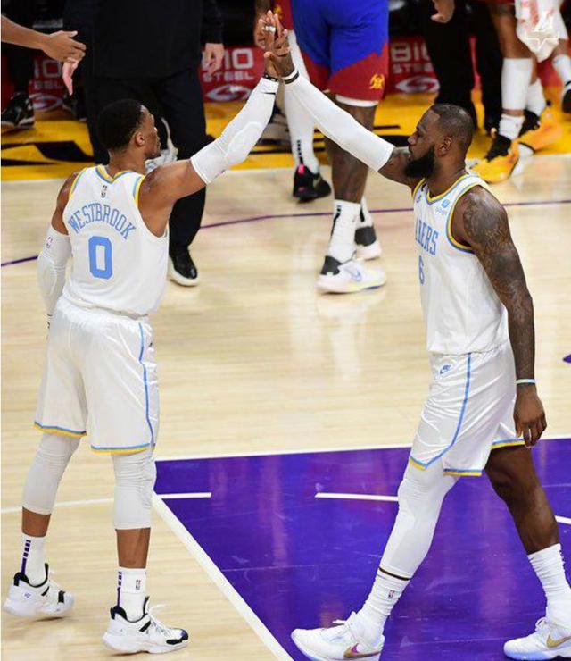 Westbrook came off the bench to slash 18+8+8 and conquer fans all over ...