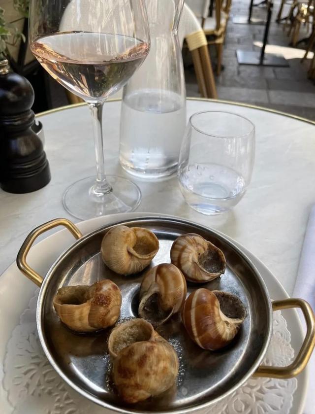 International Snail Day: A day to learn about French snails [46 of the ...