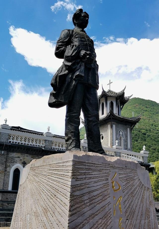 The Long March (11): Crossing Chishui on Four Sides - iNEWS