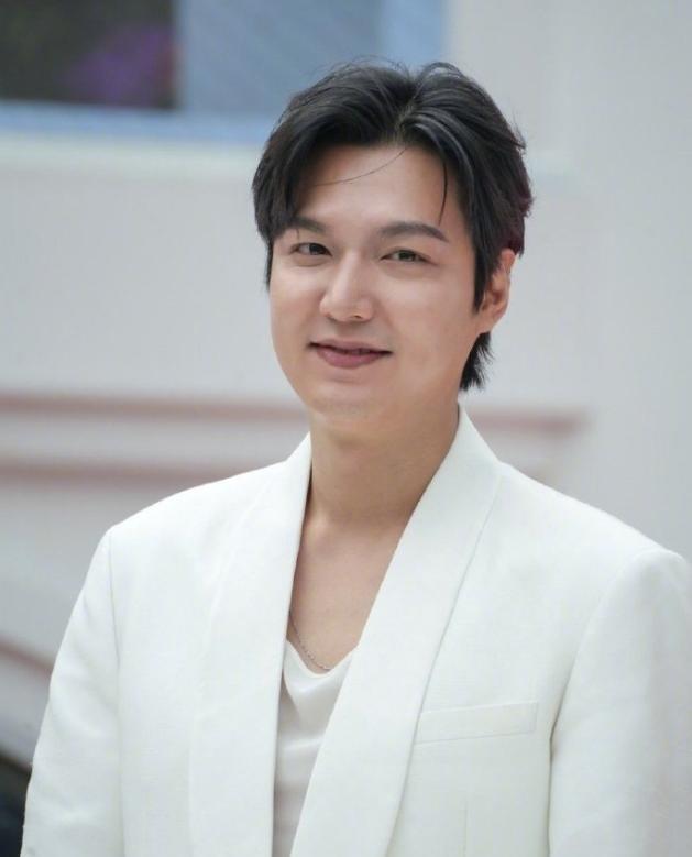 Lee Min Ho's latest photos exposed: Uncle Oppa has become fat and ...