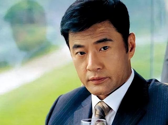 Yu Rongguang: He was pure and clean all his life. He married his first love Wang Yuling for 35 ...