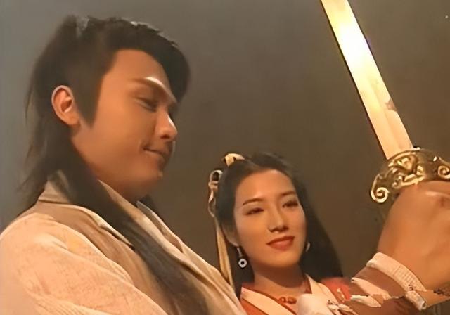 How tragic is the ending of Li Jie Kwan's version of "Little Li Fei Dao ...